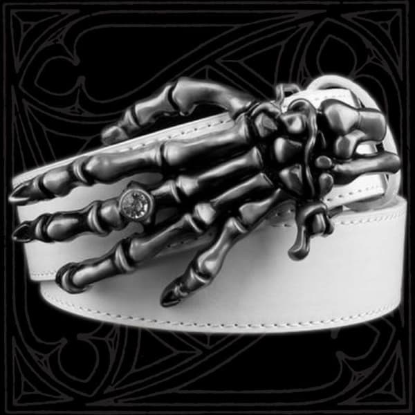 Skeleton Hand Belt Buckle - CrewSkull®